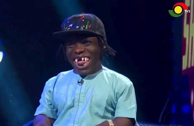 Shatta Bandle explains why he chose to take off his newly fixed teeth